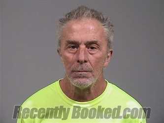 Recent Booking / Mugshot for MICHAEL JOHN GATES in Trumbull County, Ohio