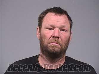 Recent Booking / Mugshot for JOSEPH DANIEL SECHLER in Trumbull County, Ohio