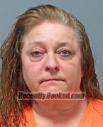 Recent Booking / Mugshot for ANGELA LEE WALLACE in Warren County, Ohio