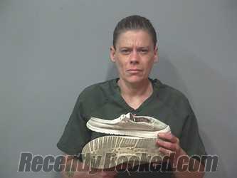 Recent Booking / Mugshot for BEVERLY PACE in Wayne County, Ohio