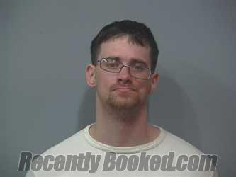Recent Booking / Mugshot for TYLER SETTLE in Wayne County, Ohio