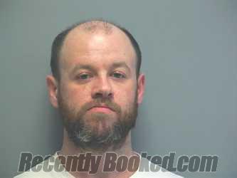 Recent Booking / Mugshot for SCOTT HENRY in Wayne County, Ohio