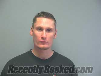 Recent Booking / Mugshot for DANIEL HINTON in Wayne County, Ohio