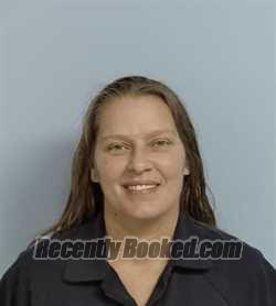 Recent Booking / Mugshot for TRACY LYNN DIXON in Walton County, Florida
