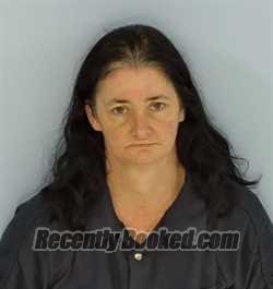 Recent Booking / Mugshot for STEPHANIE J HARDIN in Walton County, Florida