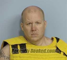 Recent Booking / Mugshot for MICHAEL MANIS in Walton County, Florida