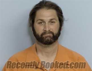 Recent Booking / Mugshot for GARRETT KENNETH WADE in Walton County, Florida