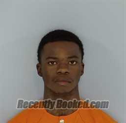 Recent Booking / Mugshot for KEYUN MALIK LACEY in Walton County, Florida