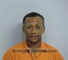 Recent Booking / Mugshot for Keith Deangelo Cobb in Walton County, Florida