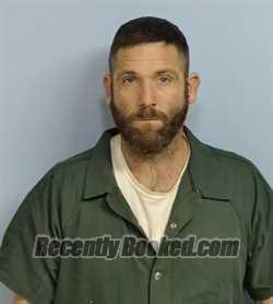 Recent Booking / Mugshot for BRADLEY JAMES PINNER in Walton County, Florida