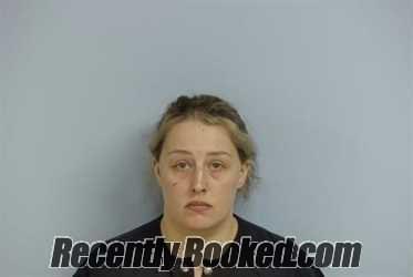Recent Booking / Mugshot for Elizabeth REGINA Wright in Walton County ...