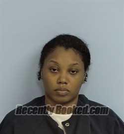 Recent Booking / Mugshot for AMBER NAKIA JONES in Walton County, Florida