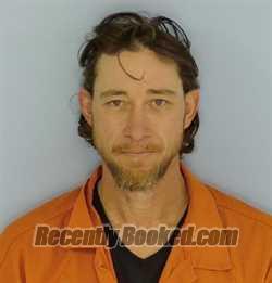 Recent Booking / Mugshot for Johnny Lynn Junior Glisson in Walton ...