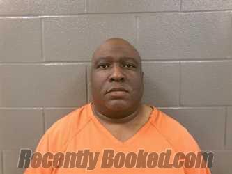 Recent Booking / Mugshot for ANTHONY R LAYTON in Wood County, Ohio