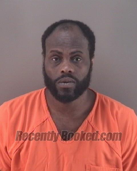 Recent Booking / Mugshot for MARCUS ANTHONY MOORE in Wood County, Ohio
