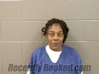 Recent Booking / Mugshot for QUINTESA TALEASE HILL in Wood County, Ohio