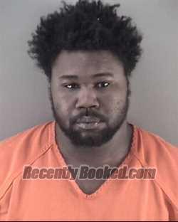 Recent Booking / Mugshot for TRAVONE JERMAIN ROBINSON in Wood County, Ohio