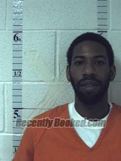Recent Booking / Mugshot for DEMAR EDWARD LEE TAYLOR in Dauphin County ...