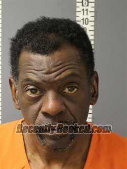 Recent Booking / Mugshot for DARRYL ALFRED DENSON in Dauphin County ...