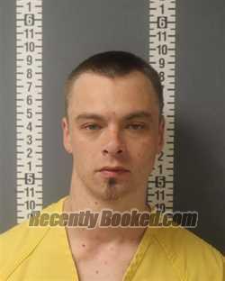Recent Booking / Mugshot for BRANDON LAINE DIEHL in Dauphin County ...