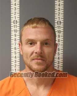 Recent Booking / Mugshot for TONY PAUL MAURER in Dauphin County ...