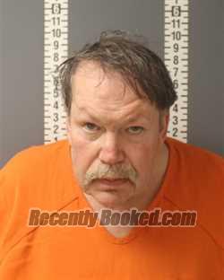 Recent Booking / Mugshot for GEORGE HOWARD CRUM in Dauphin County ...