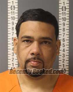 Recent Booking / Mugshot for RAYMOND DAVID RIVERA in Dauphin County ...