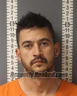 Recent Booking / Mugshot for JOSHUA JOSEPH SADLER in Dauphin County ...