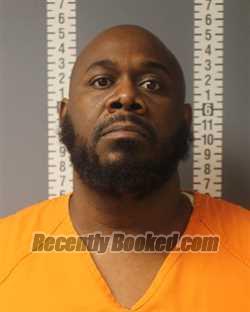 Recent Booking / Mugshot for CORNELIUS J BUTLER in Dauphin County ...