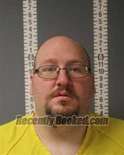 Recent Booking / Mugshot for JUSTIN KRATZER in Dauphin County, Pennsylvania