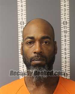 Recent Booking / Mugshot for SHAMAR RICK PARNELL in Dauphin County ...