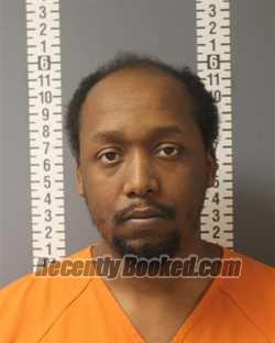 Recent Booking / Mugshot for KEVIN MOORE in Dauphin County, Pennsylvania