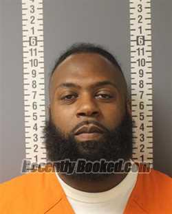 Recent Booking / Mugshot for MIKQUANE T SPRIGGS in Dauphin County ...