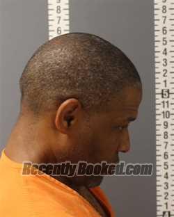 Recent Booking / Mugshot for ULYSSES THOMPSON in Dauphin County ...