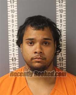 Recent Booking / Mugshot for ERICK BAEZ in Dauphin County, Pennsylvania