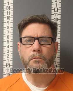 Recent Booking / Mugshot for TIMOTHY BRENNAN FARRELL in Dauphin County ...