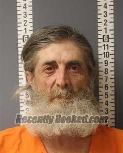 Recent Booking / Mugshot for DON RENO MARTIN in Dauphin County ...