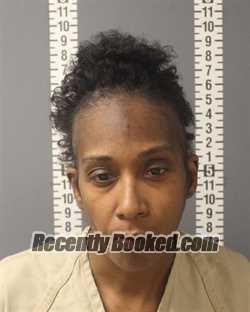Recent Booking / Mugshot for DANIELLE THOMPSON in Dauphin County ...