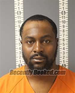 Recent Booking / Mugshot for COREY ACE MOUZON in Dauphin County ...