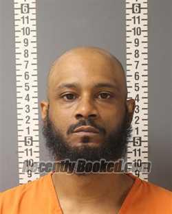 Recent Booking / Mugshot for RODNEY MILLS in Dauphin County, Pennsylvania