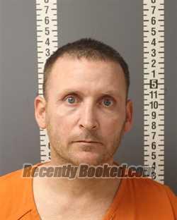 Recent Booking / Mugshot for RAYMOND MCKENNA in Dauphin County ...