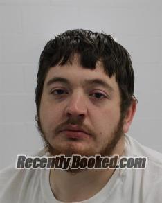 Recent Booking / Mugshot for TRAVIS WAYNE SWIHART in Fayette County ...