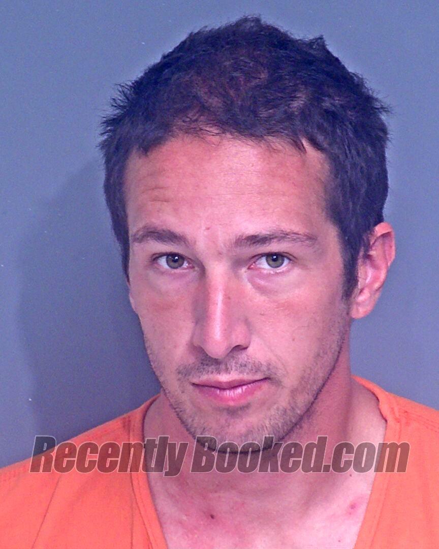 Recent Booking / Mugshot for RYAN THOMAS SMITH in Baldwin County, Alabama