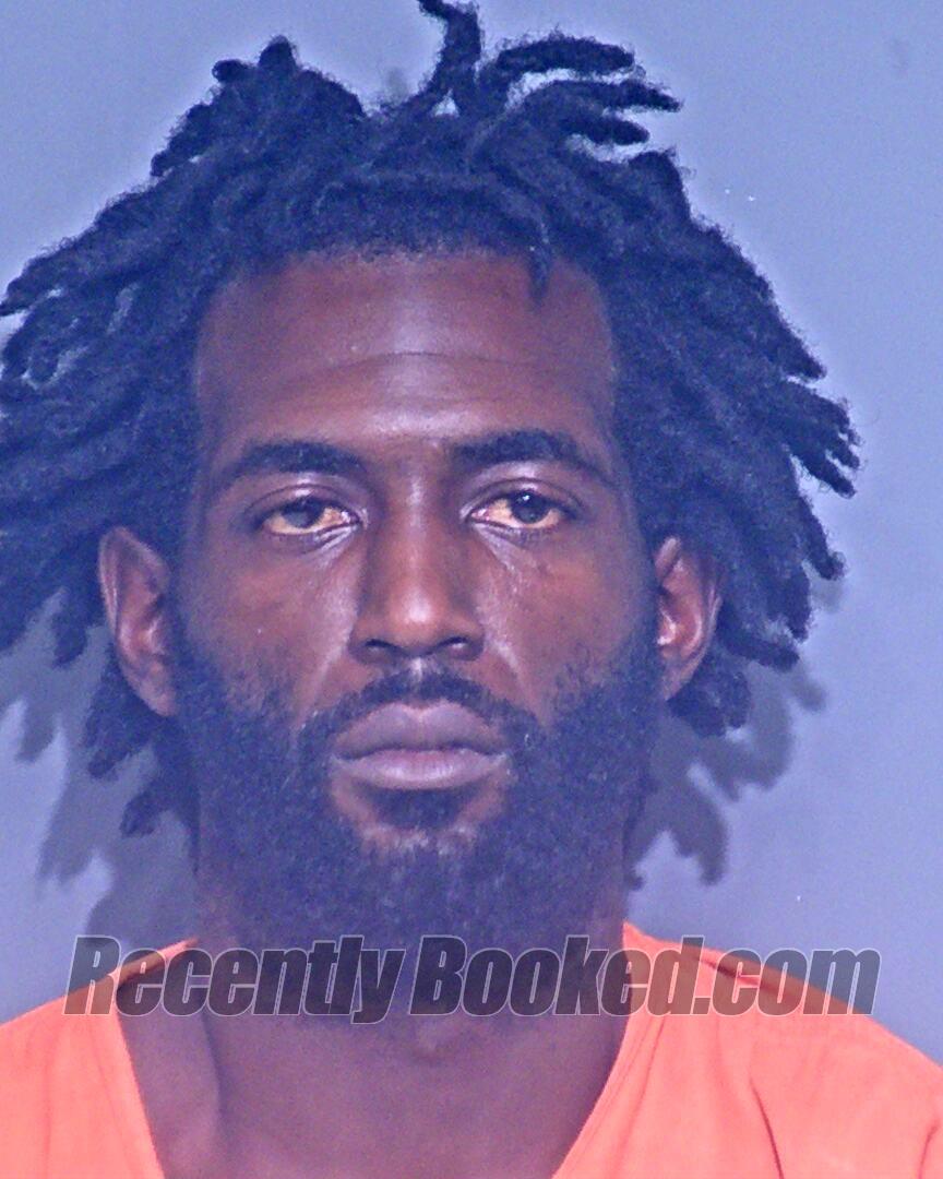 Recent Booking / Mugshot for TYRE DAYSHAWN CRAWFORD in Baldwin County ...