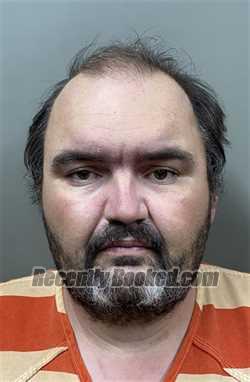 Recent Booking / Mugshot for Christopher Lee Odell in Calhoun County ...