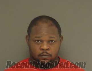 Recent Booking / Mugshot for Timothy Robinson in Calhoun County, Alabama