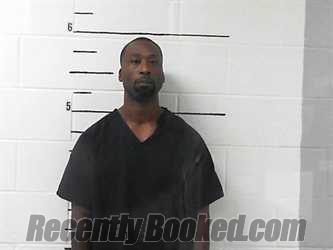 Recent Booking / Mugshot for Joshua Terrill Simmons in Clay County, Alabama