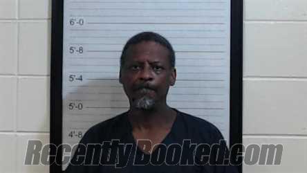 Recent Booking / Mugshot for CHARLES DEREK SISTRUNK in Coffee County ...