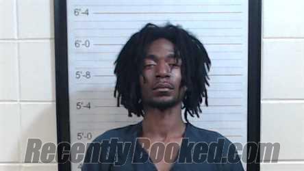 Recent Booking / Mugshot for ARCHIE LEE III TAYLOR in Coffee County ...