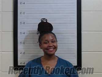 Recent Booking / Mugshot for KASEY BOBBI-JEAN TOWNSEND in Coffee County ...